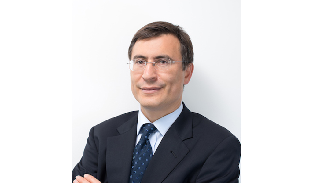Chris Hohn’s TCI files climate resolutions at S&P and Moody’s in new ...