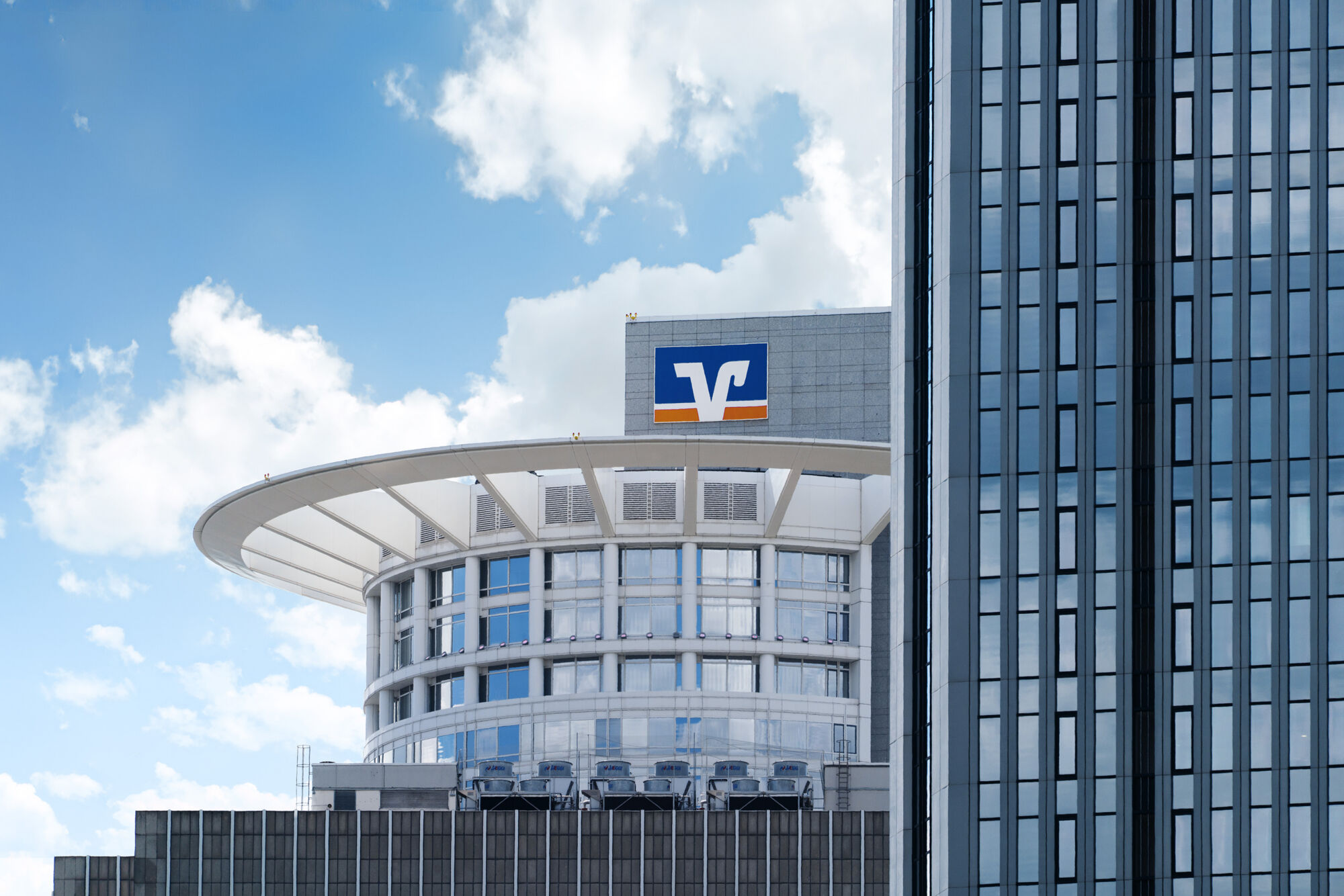 DZ Bank launches bond framework for civil defence and resilience